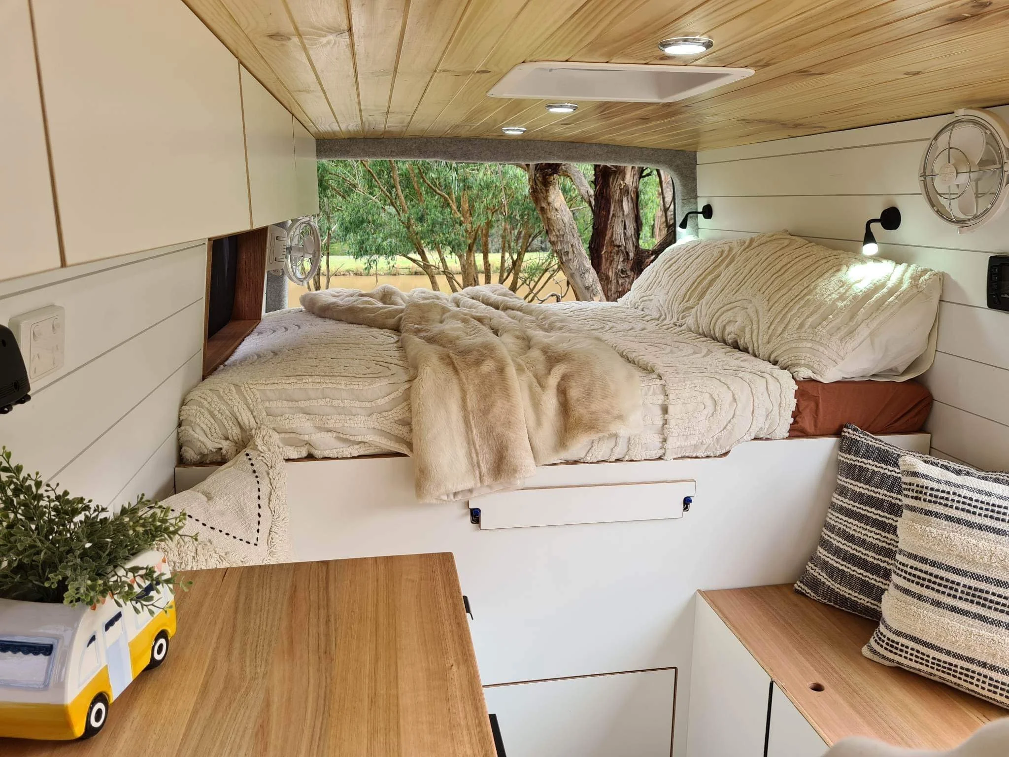 Cozy Road Campers -Custom made Campervan - Melbourne | Experience Your ...