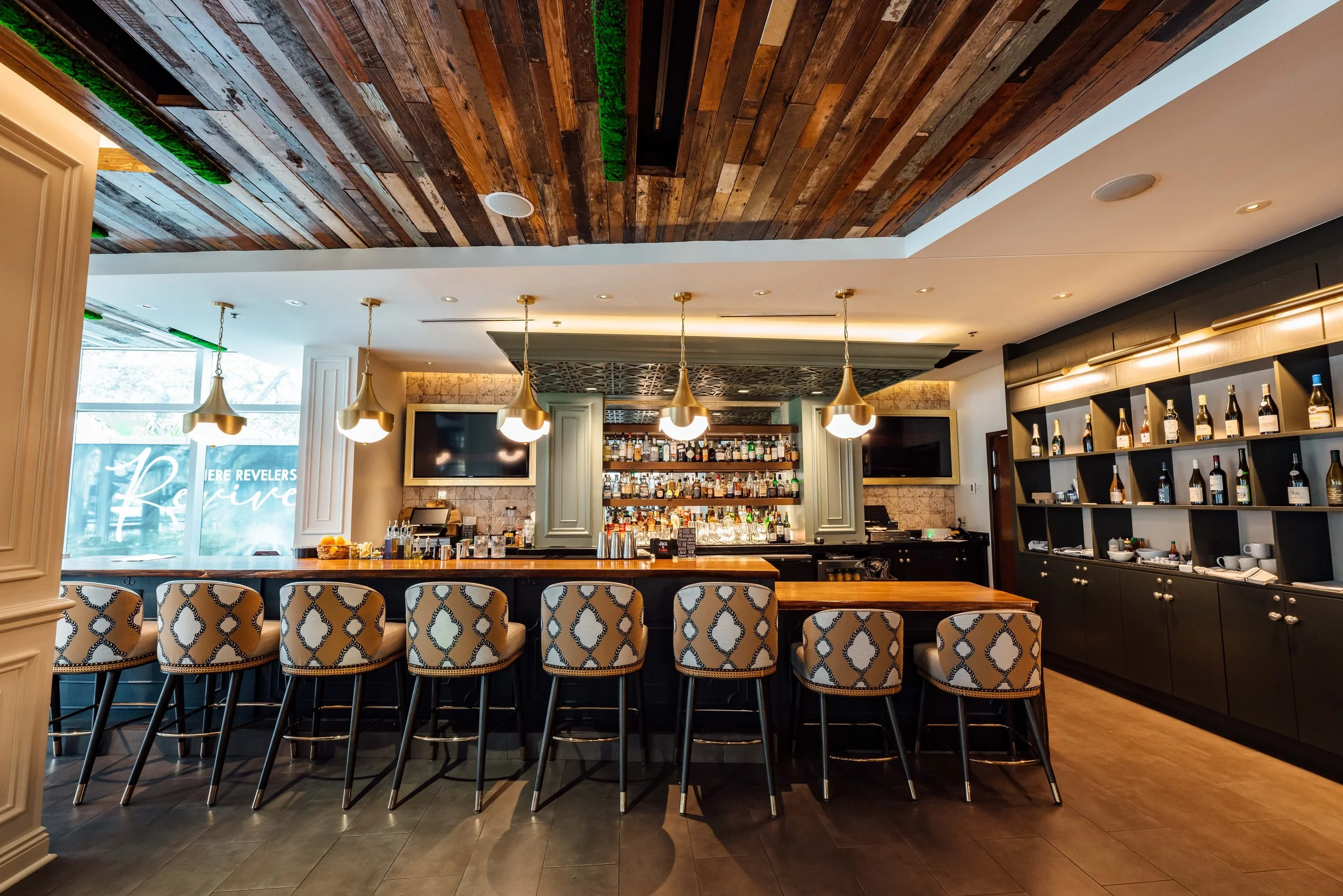 Tonnelle - New Orleans, LA — 3877