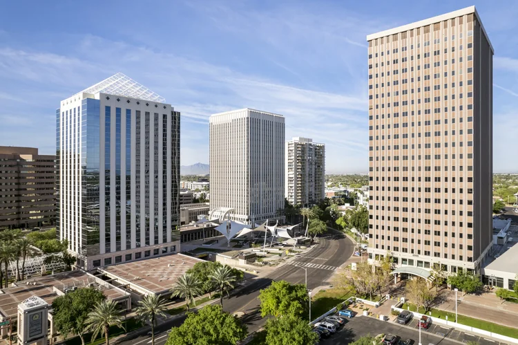 City Square — BARKER PACIFIC GROUP