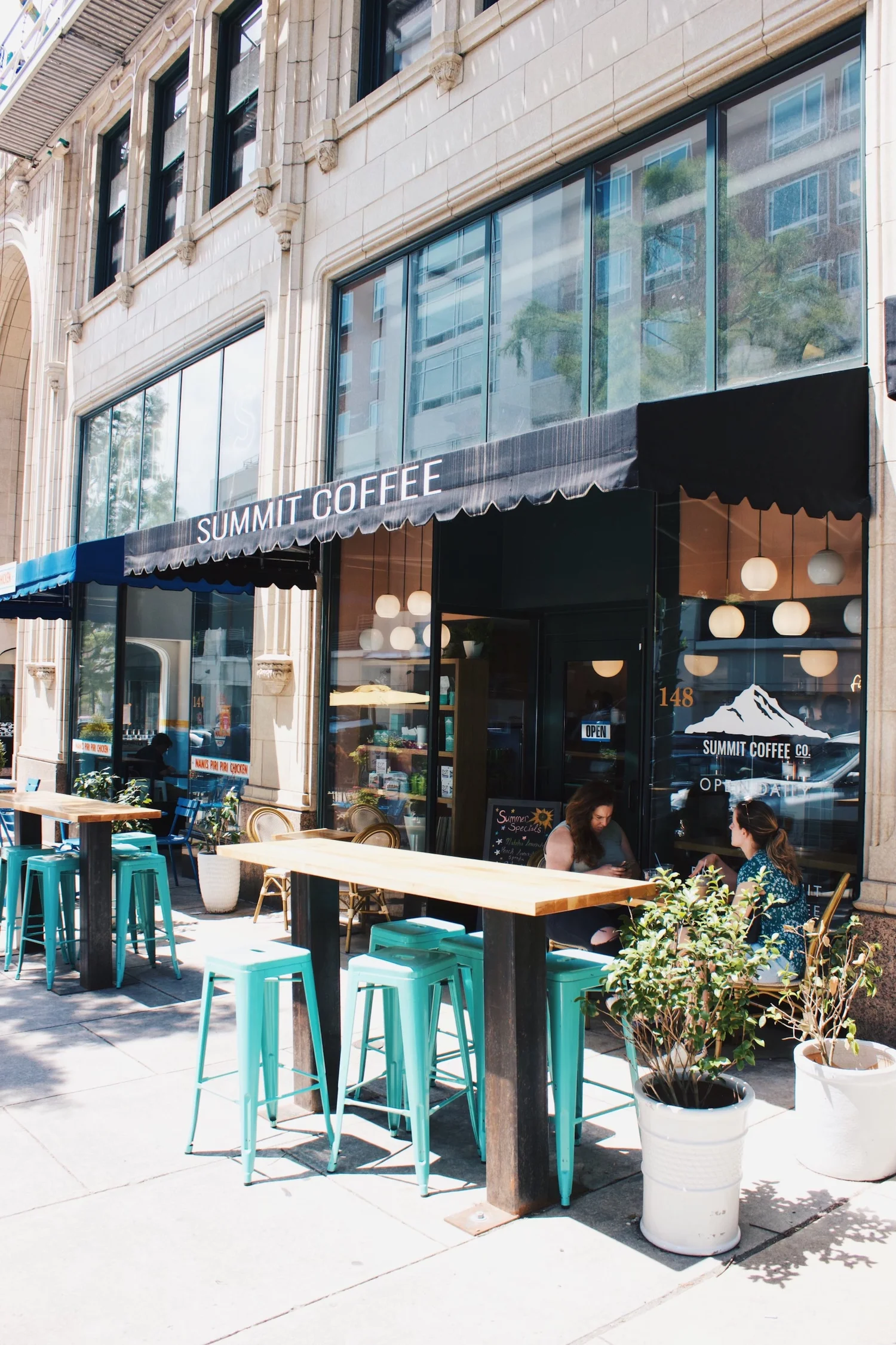 Cafes - Summit Coffee