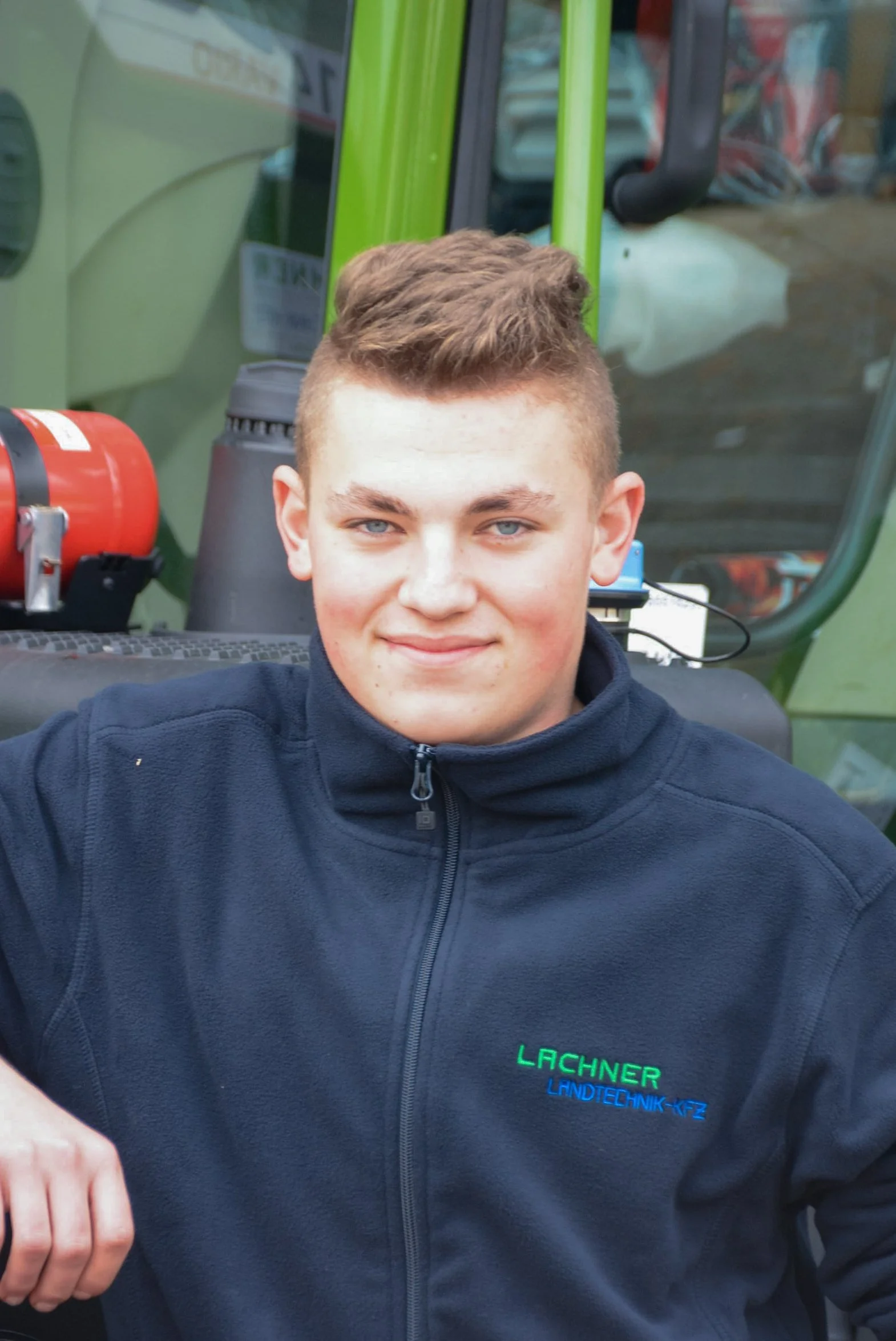 ÜBER — Lachner Landtechnik