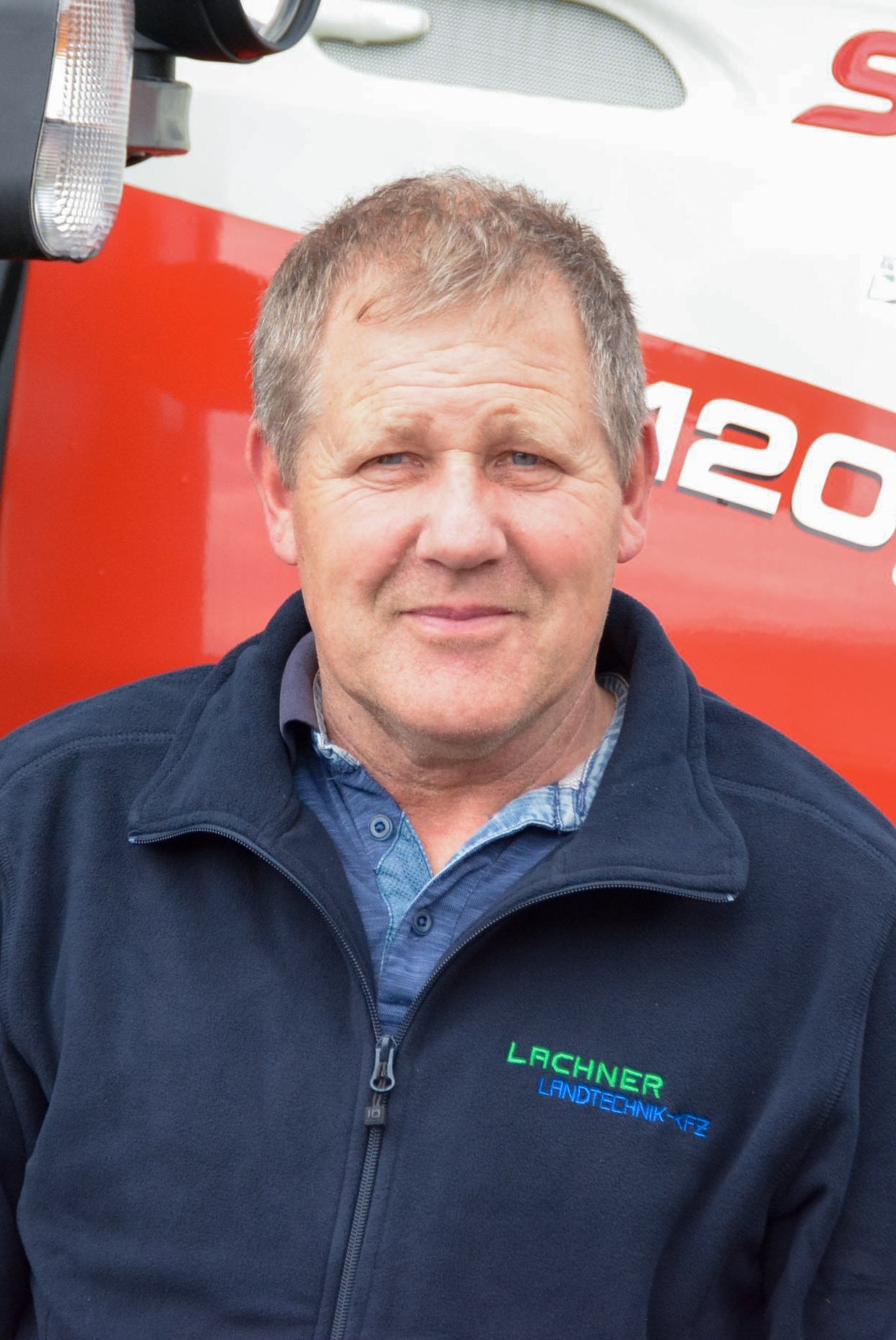 ÜBER — Lachner Landtechnik