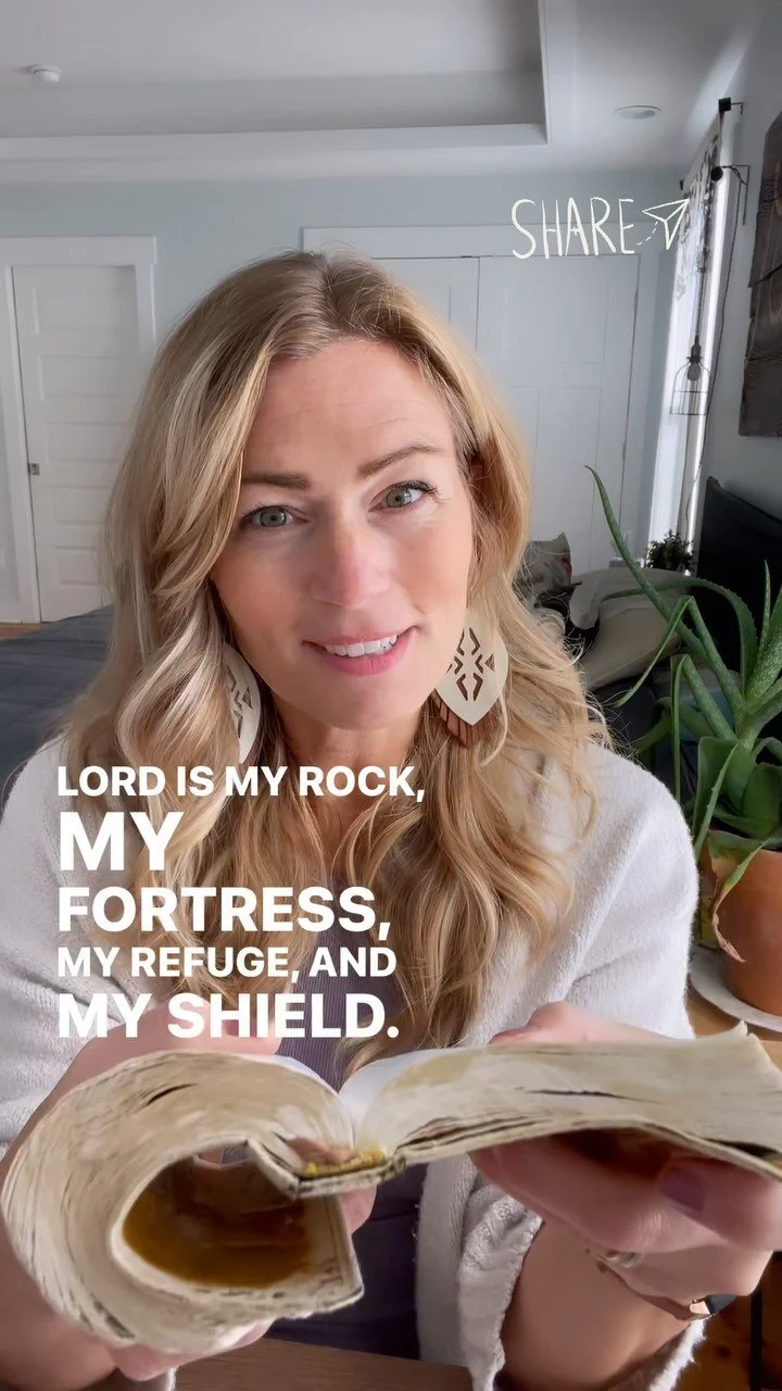 Amy Seiffert | Inviting Women To Discover Grace