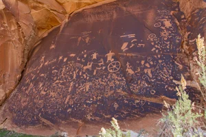 Ultimate Guide to Moab — Wide Turns Only