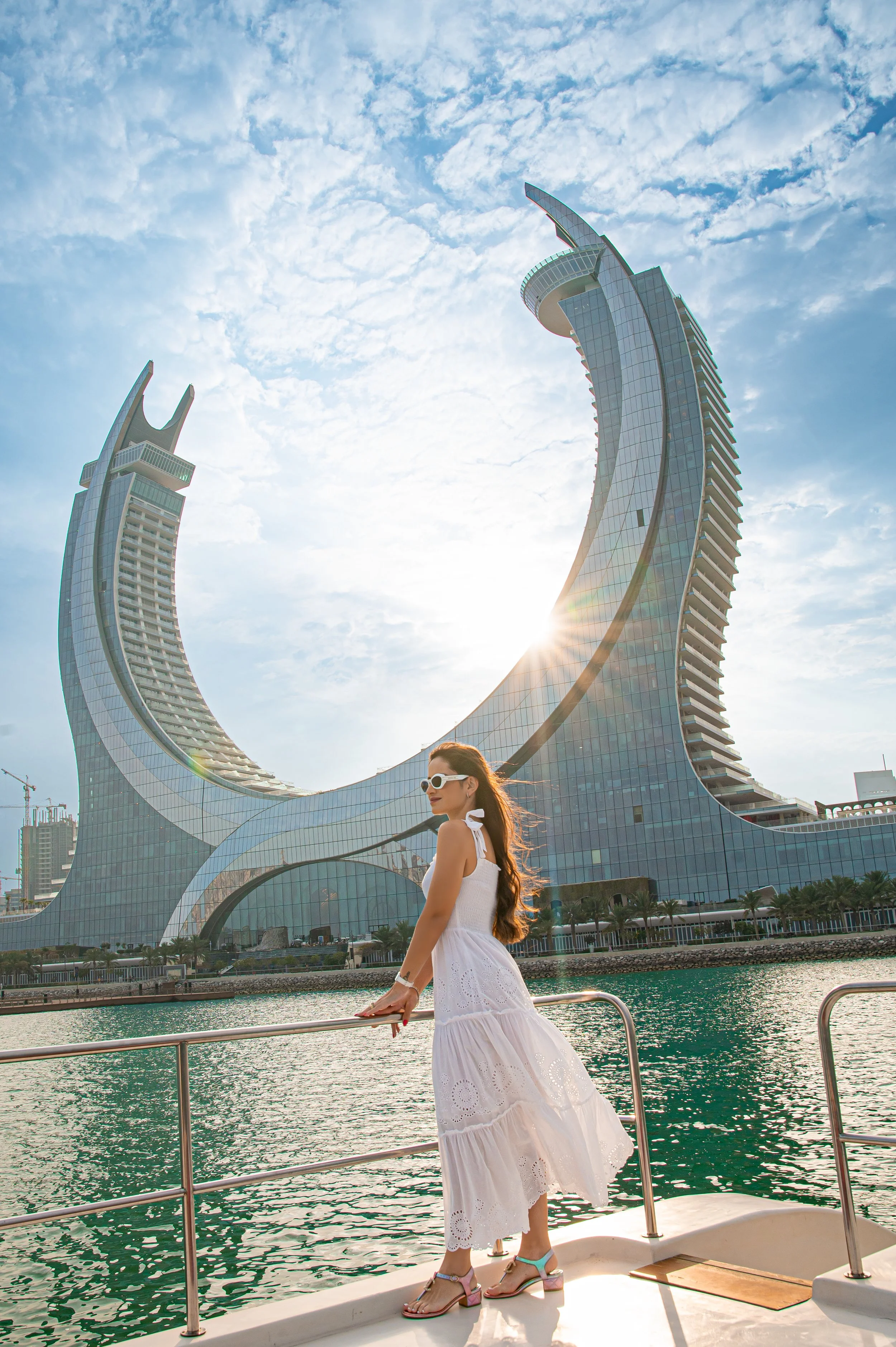 Luxury Boat Rentals in Doha, Qatar | Private Houseboat Experience