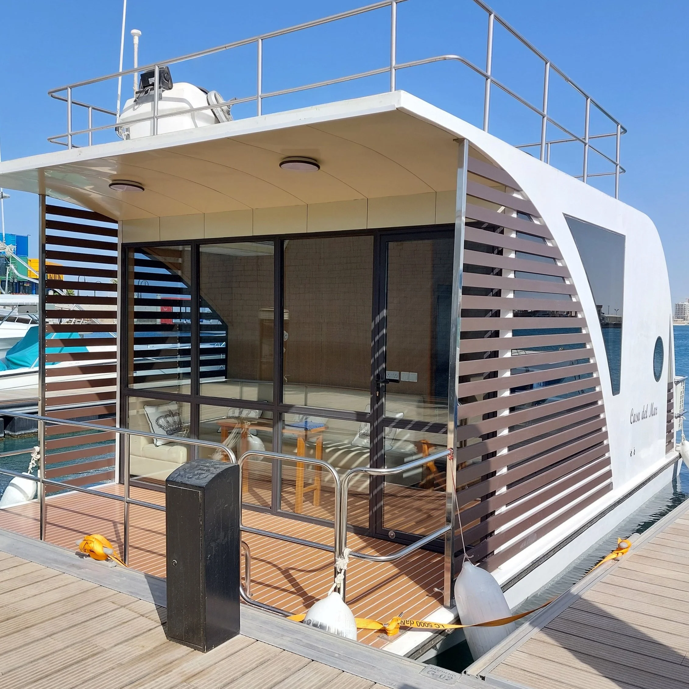 Luxury Boat Rentals in Doha, Qatar | Private Houseboat Experience
