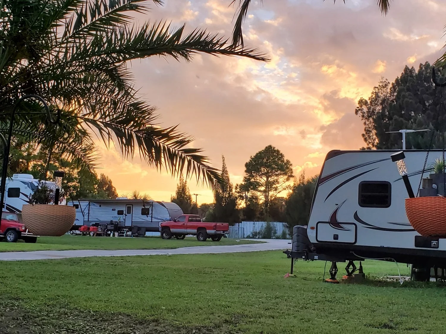 Palm Bay Park - Mobile Home and RV Park