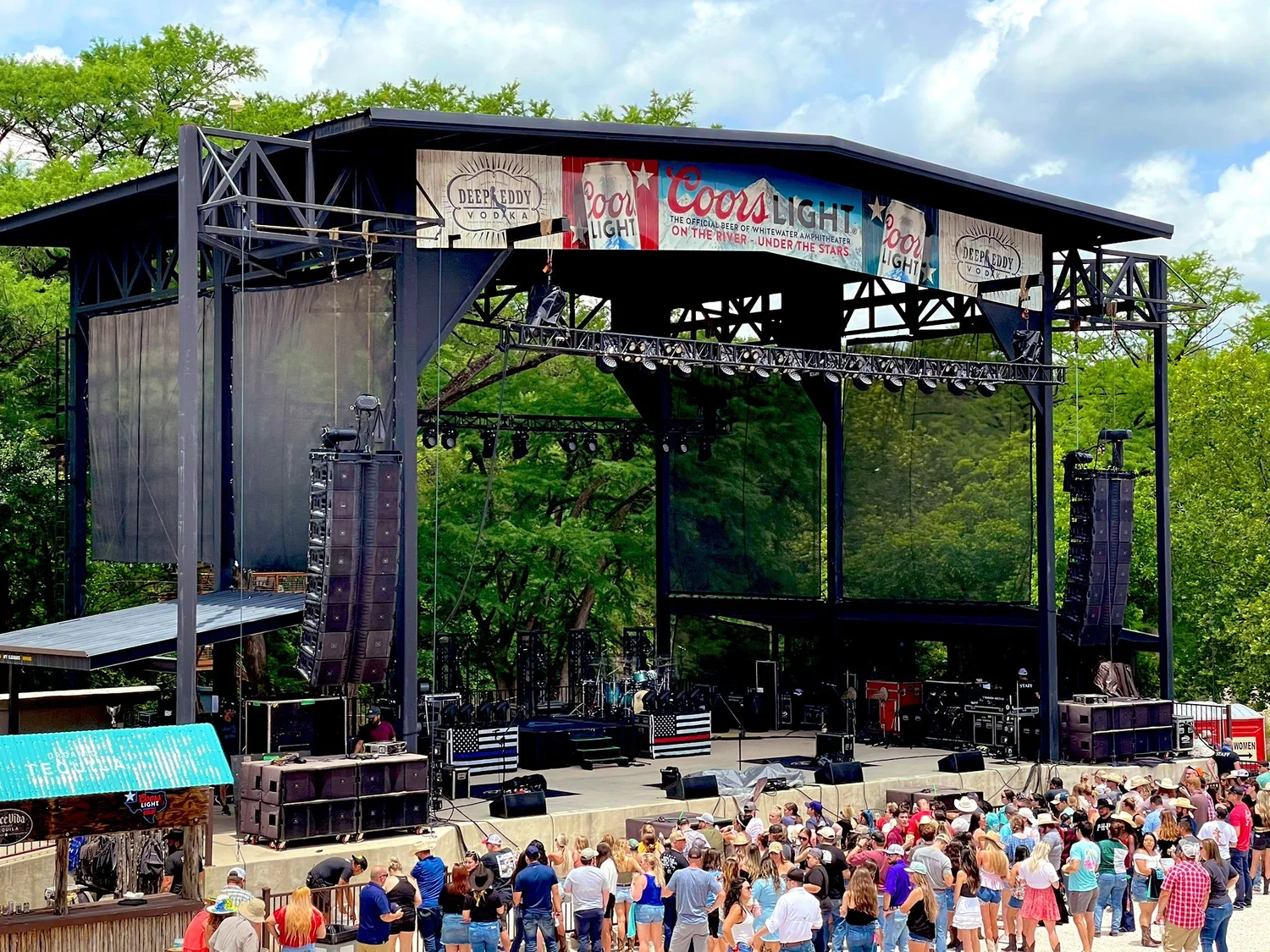 The 9 Best Texas Hill Country Live Music Venues — Cottages at Canyon Peaks