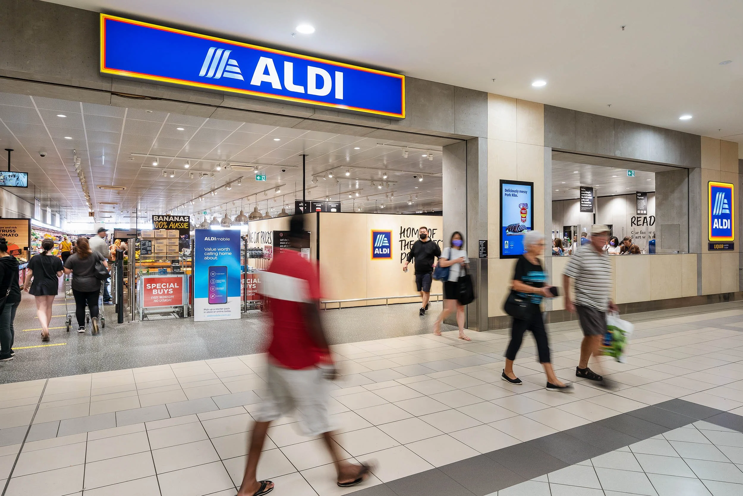 Forest Lakes Shopping Centre — Greenpool Capital