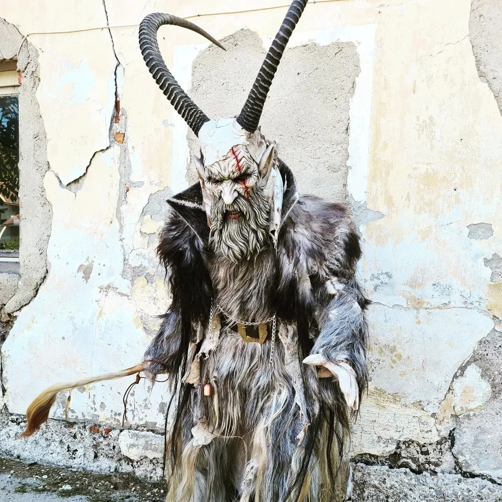 REPUTABLE KRAMPUS MASK MAKERS — KRAMPUS BREMERTON