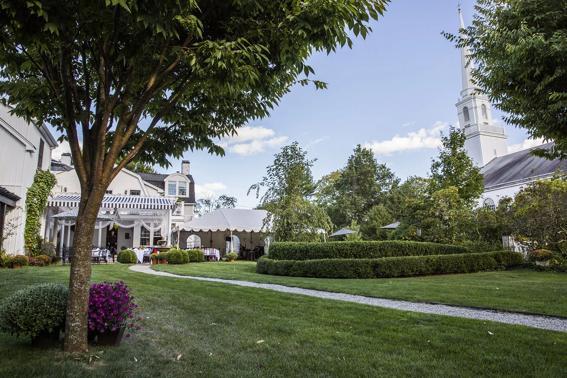 Connecticut River Valley Inn — Home