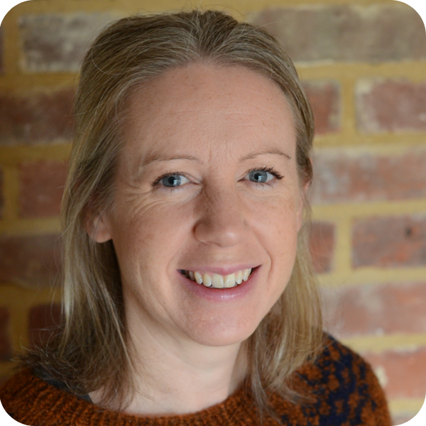 About — Elizabeth Pawle