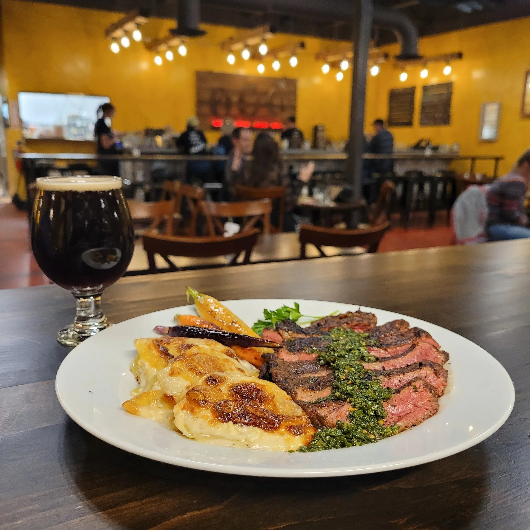 Dine — Old Colorado City