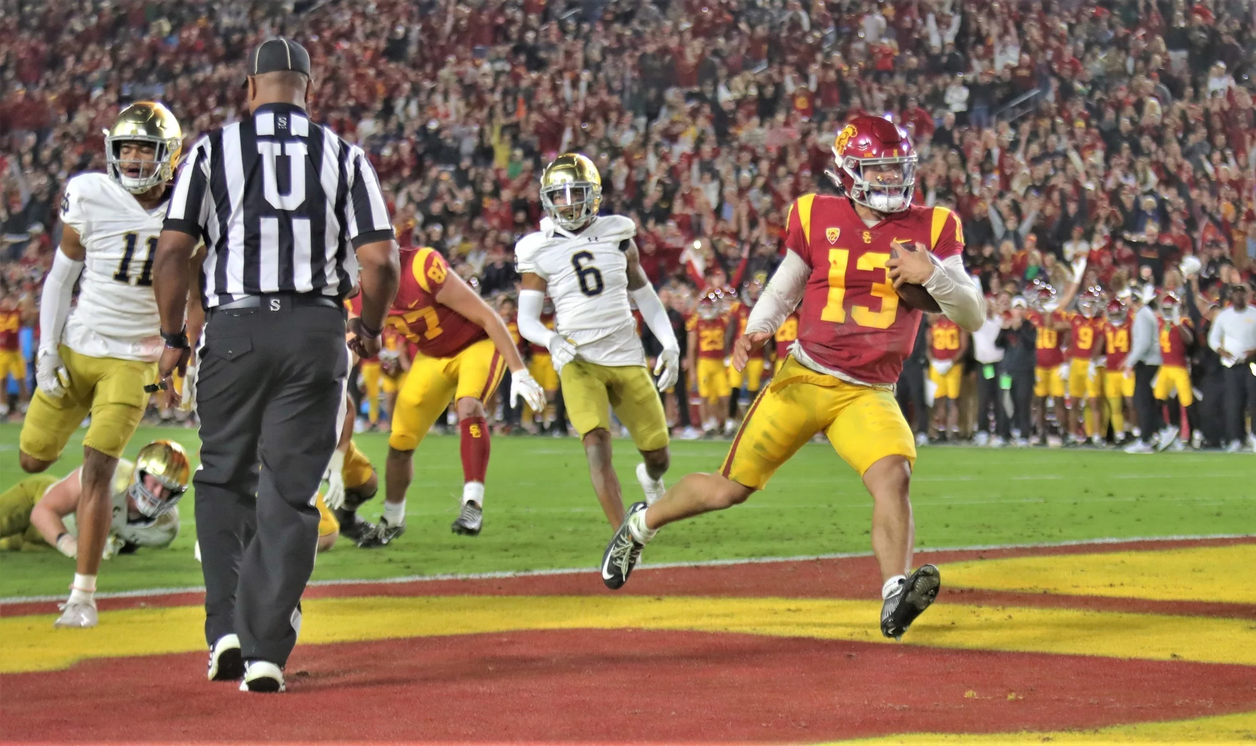 USC downs Notre Dame 38-28 as Caleb Williams adds to his Heisman resume ...