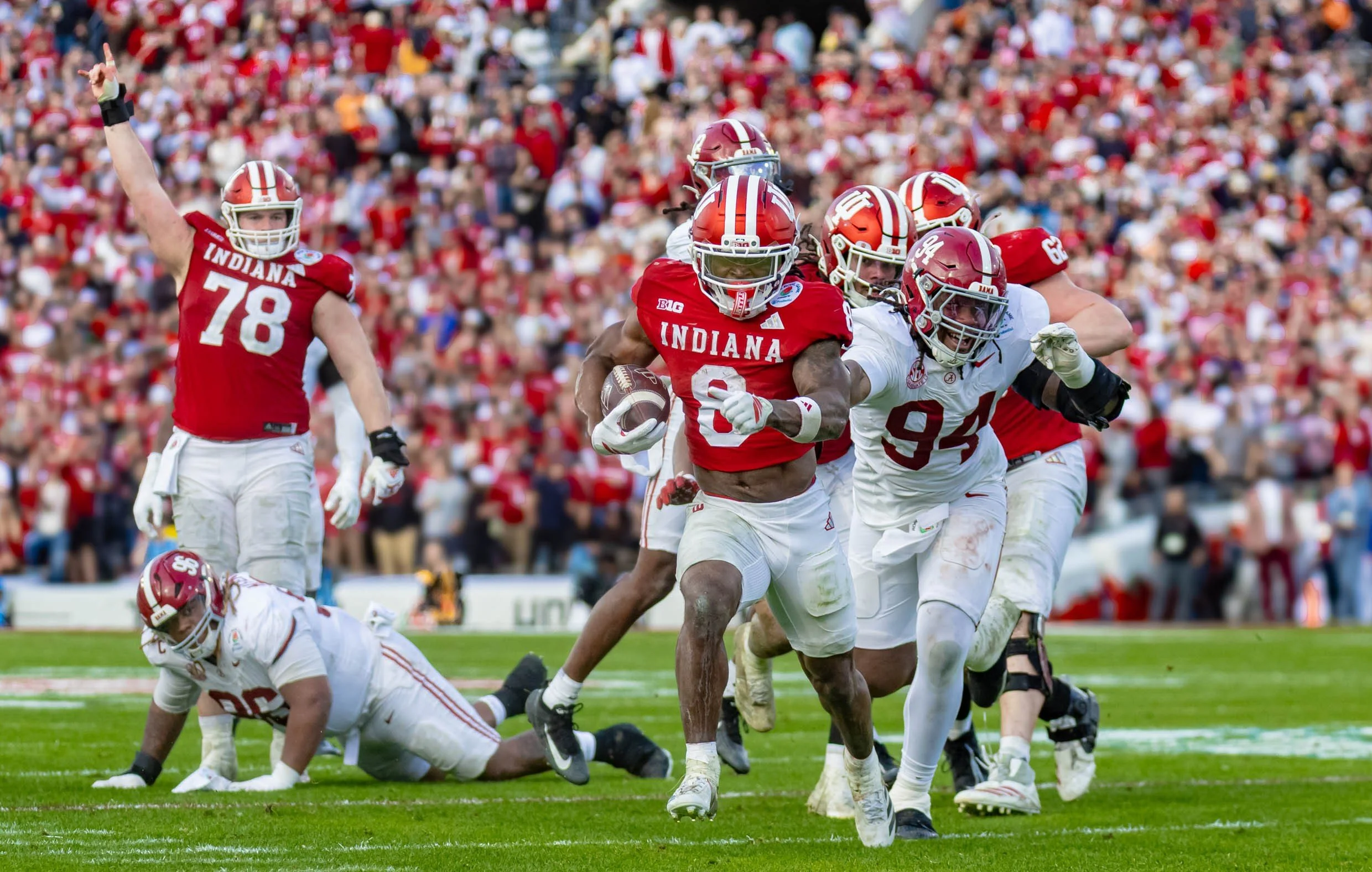No.1 Seed Indiana Hoosier Blossom in the Rose Bowl — TGSports TV1