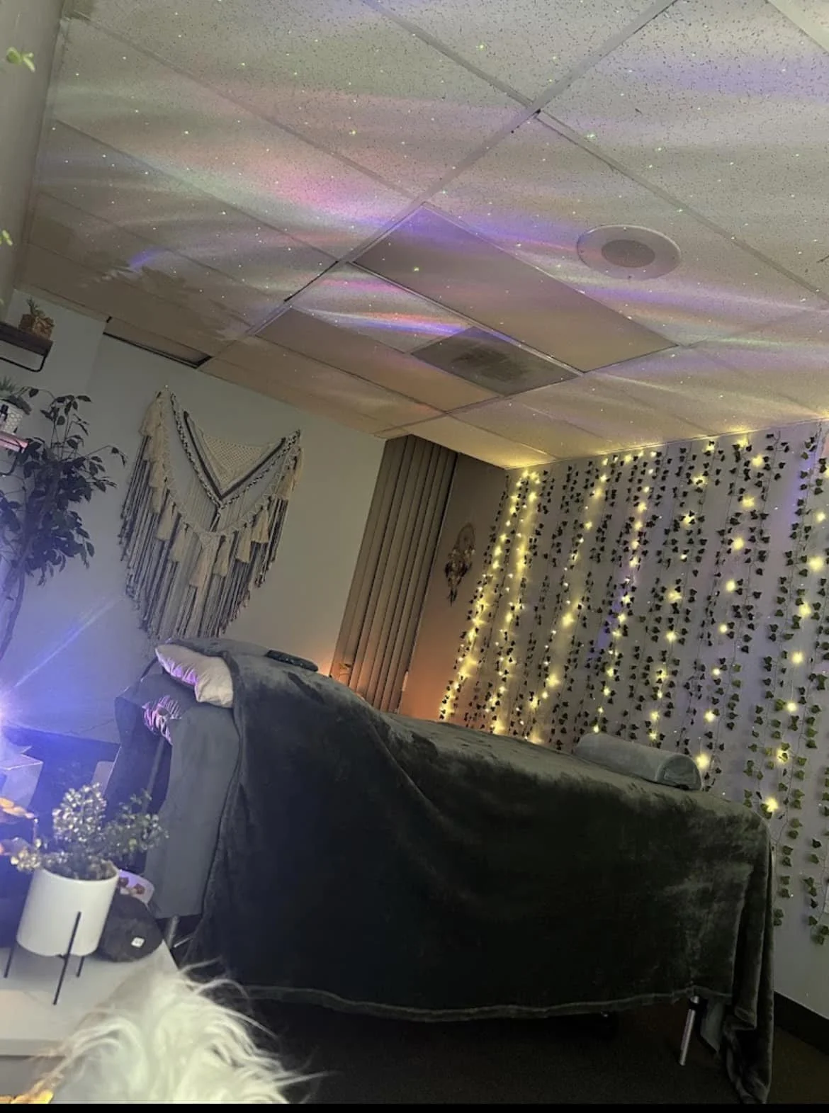 Psychic Medium Alyissa