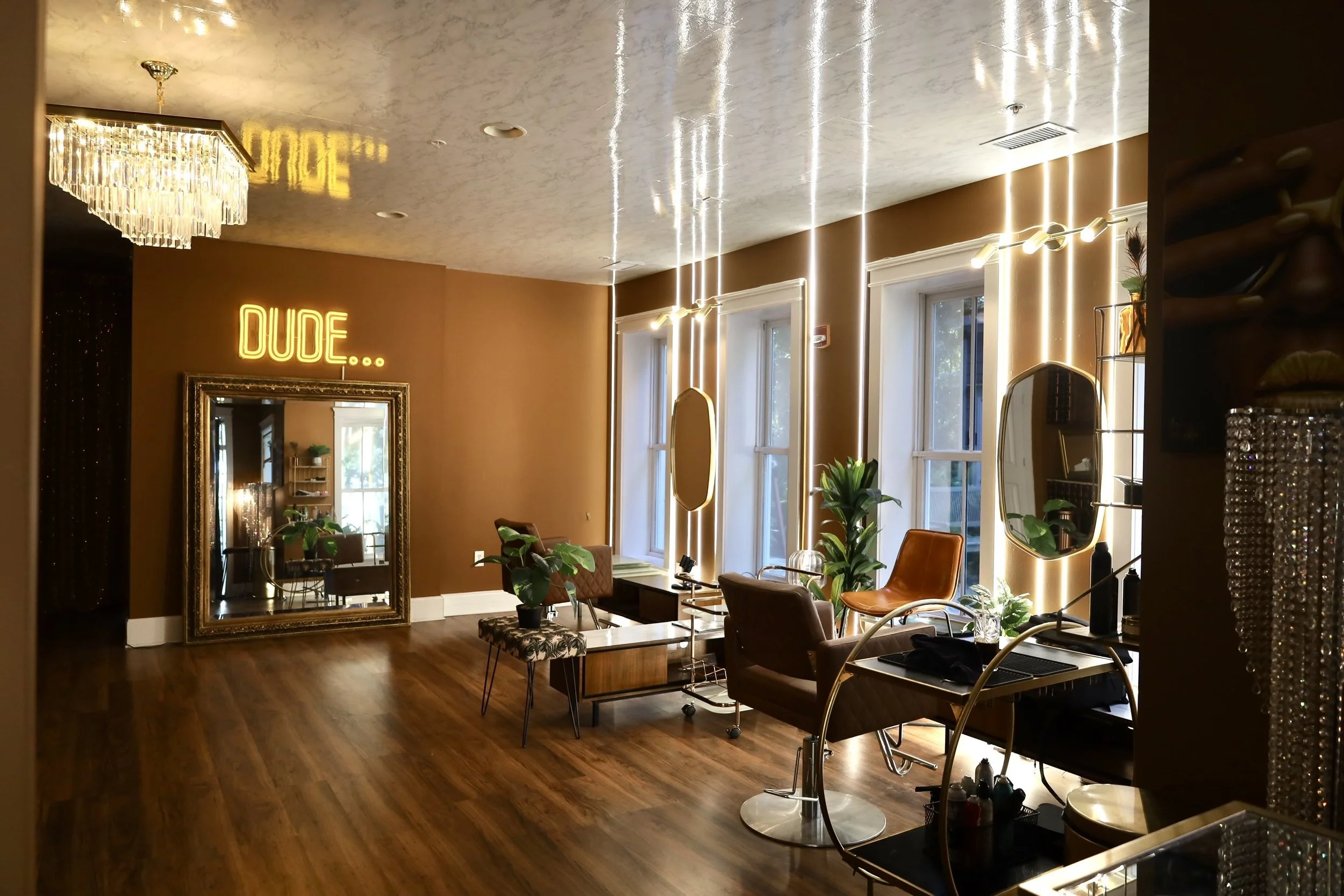 Gallery — The FOXY Salon