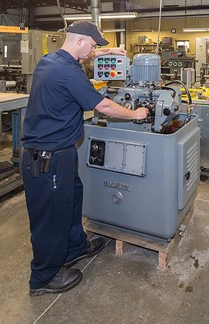 Expert Thread Rolling Services | United Centerless Grinding