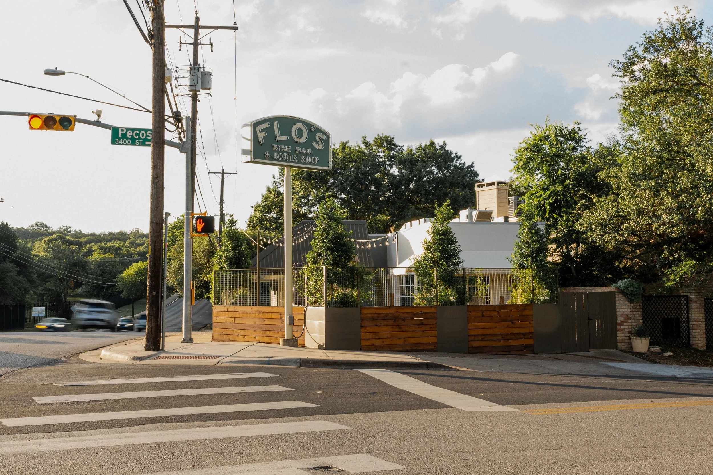 Flo's Wine Bar & Bottle Shop