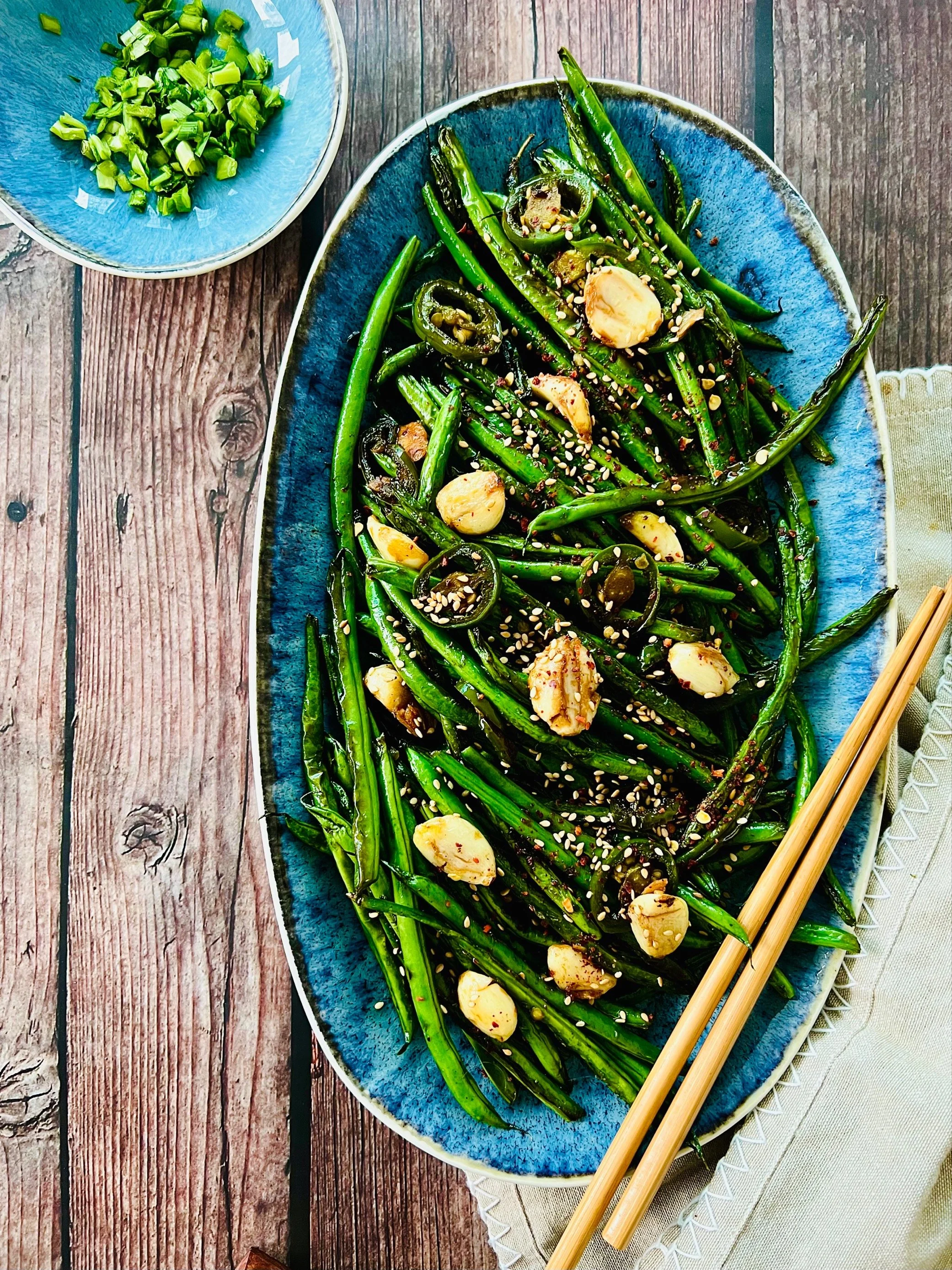 Blistered Green Beans With Garlicky Sesame Dressing Umami From Scratch blistered-green-beans-with-garlicky-sesame-dressing-umami-from-scratch