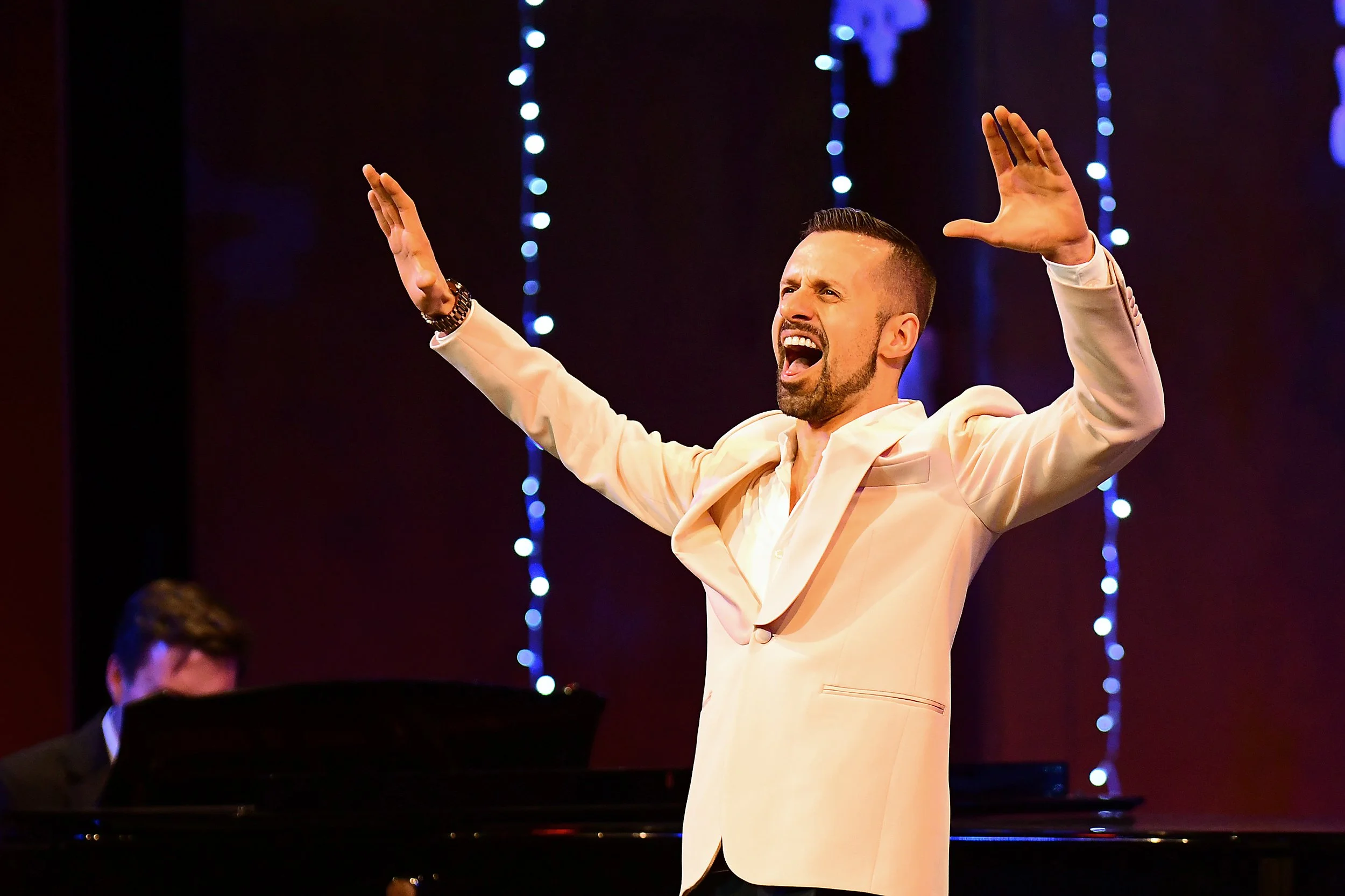 About — Dr. Justin John Moniz