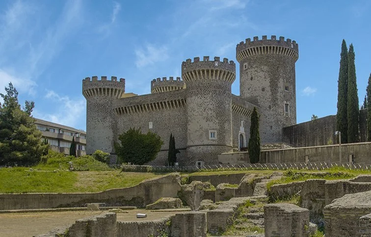 Tivoli’s Castle of Rocca Pia — Provincial Leisure