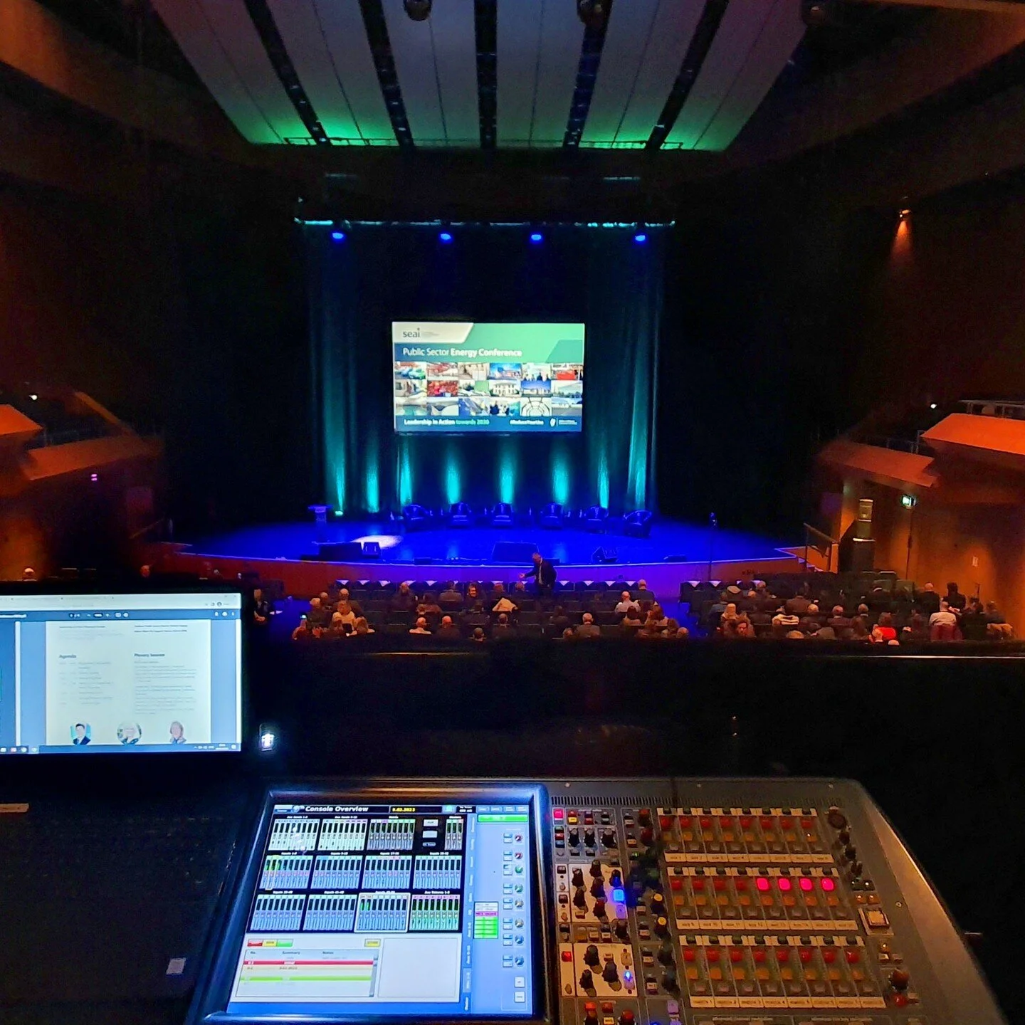 AVC - Audio Visual Company UK