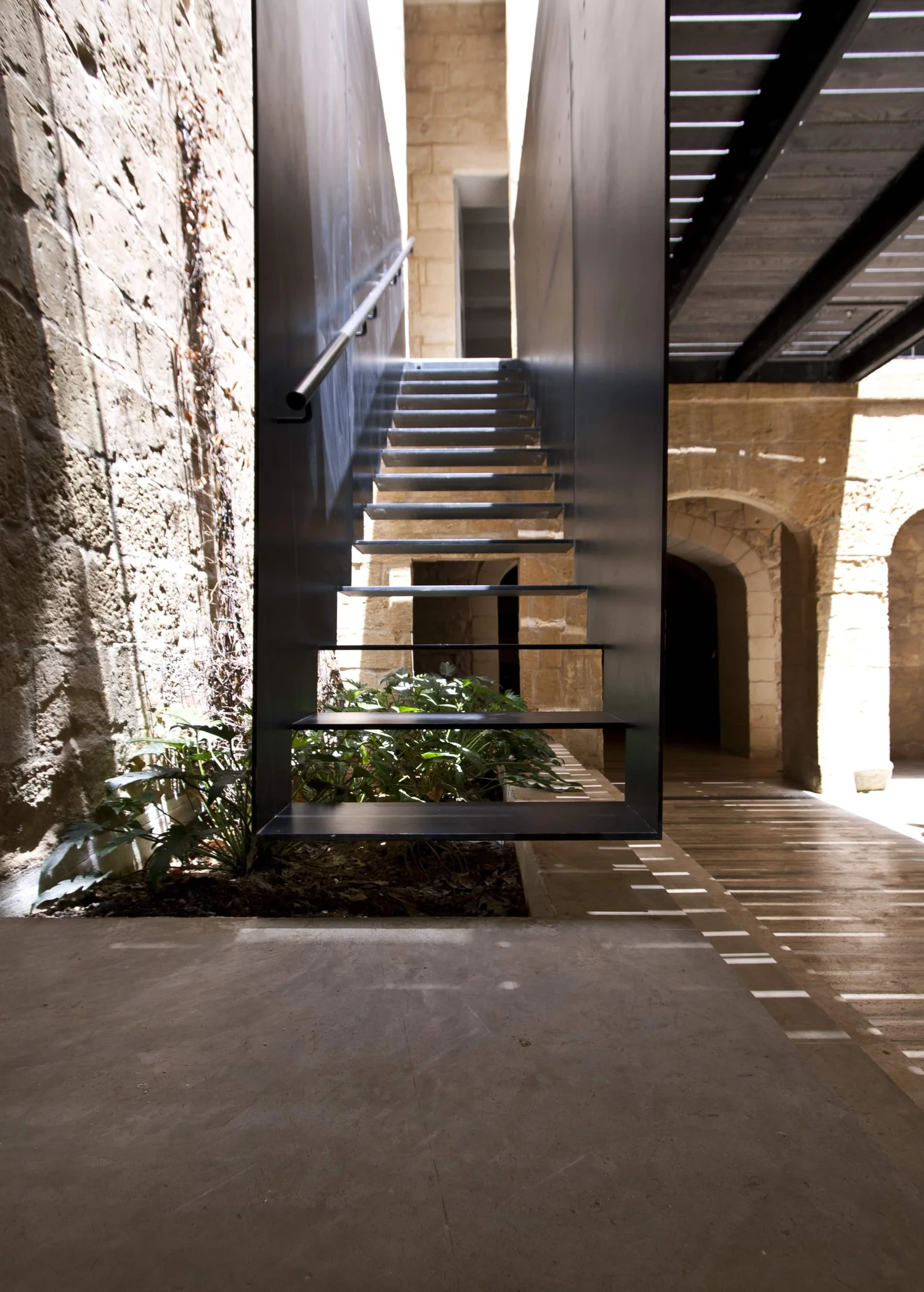 ray's house — Chris Briffa Architects