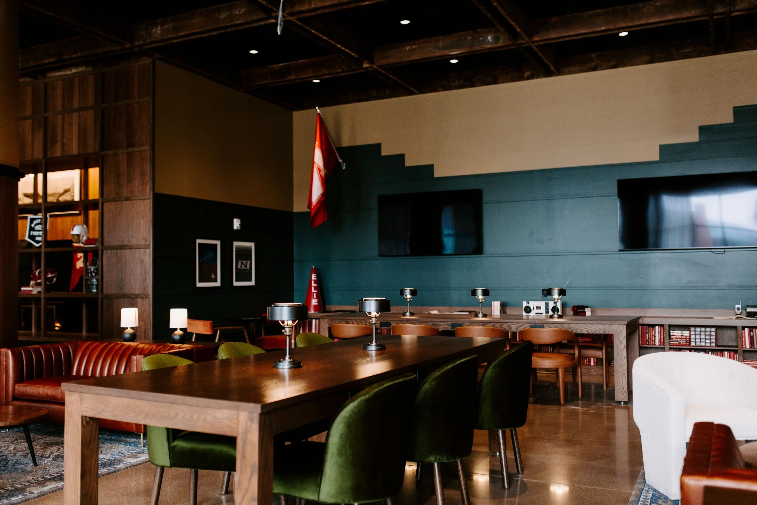 The Scarlet, A Tribute Portfolio Hotel — Curioso