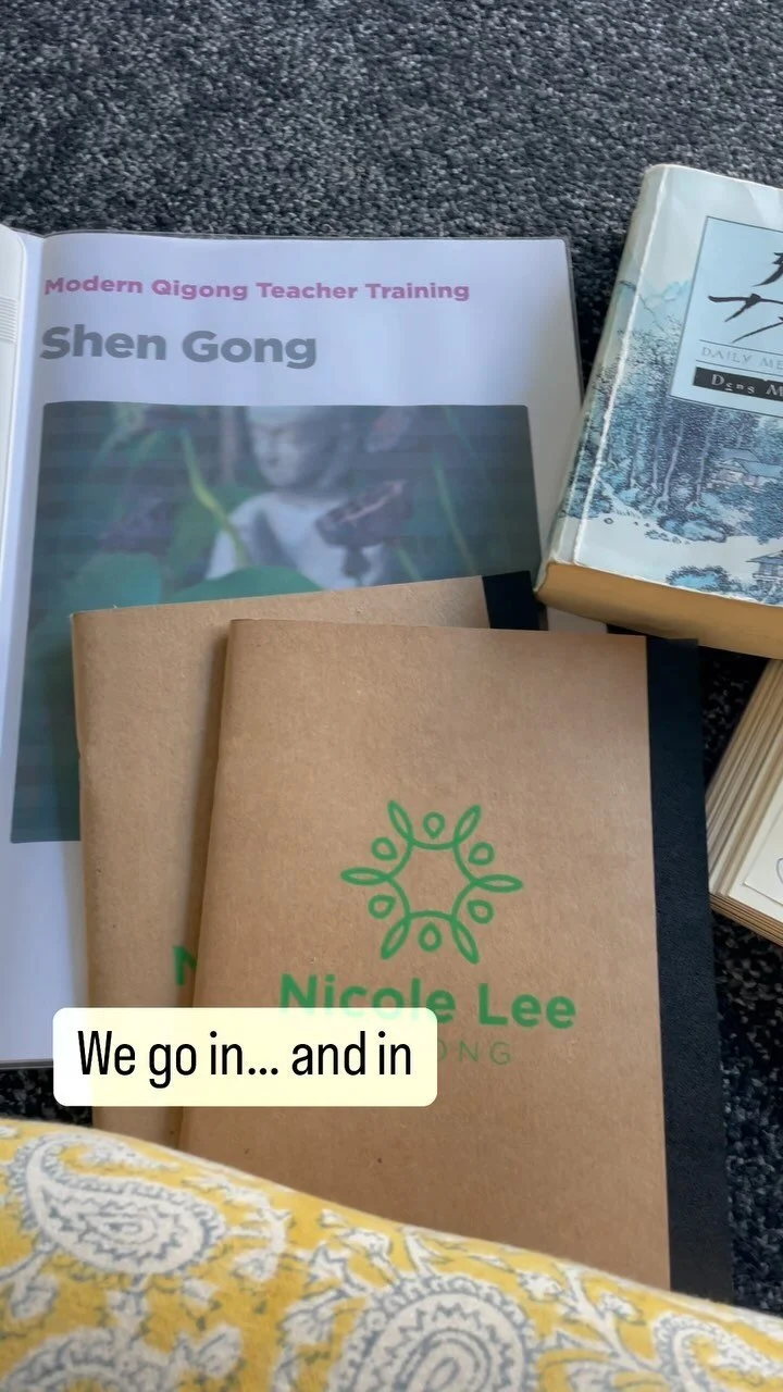 Nicole Lee Qigong | Qigong Teacher Training, 1:1 Sessions & Online Studio