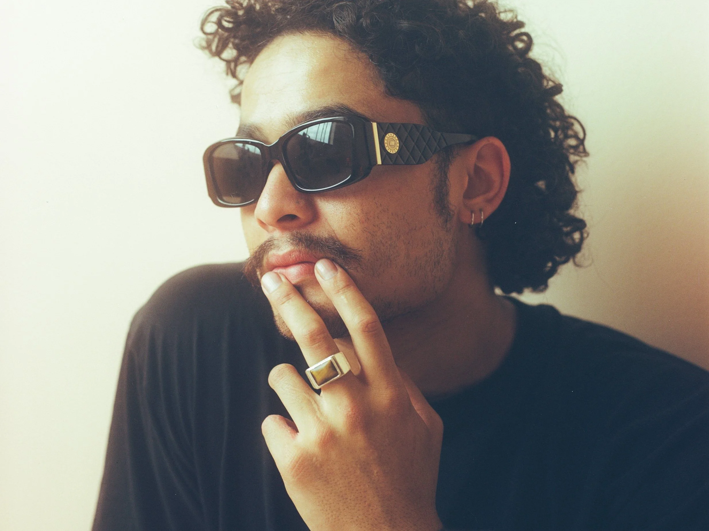 Reiki Ruawai Reiki Ruawai - Charismatic Musician from Raglan, New Zealand