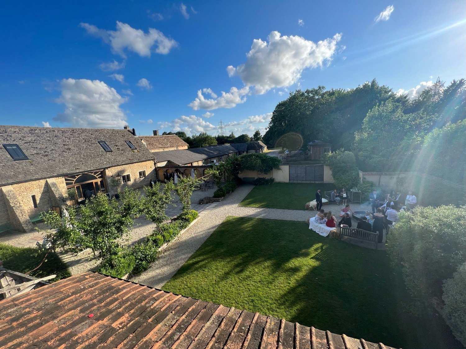 Dutch Two — Accommodation at Oxleaze Farm