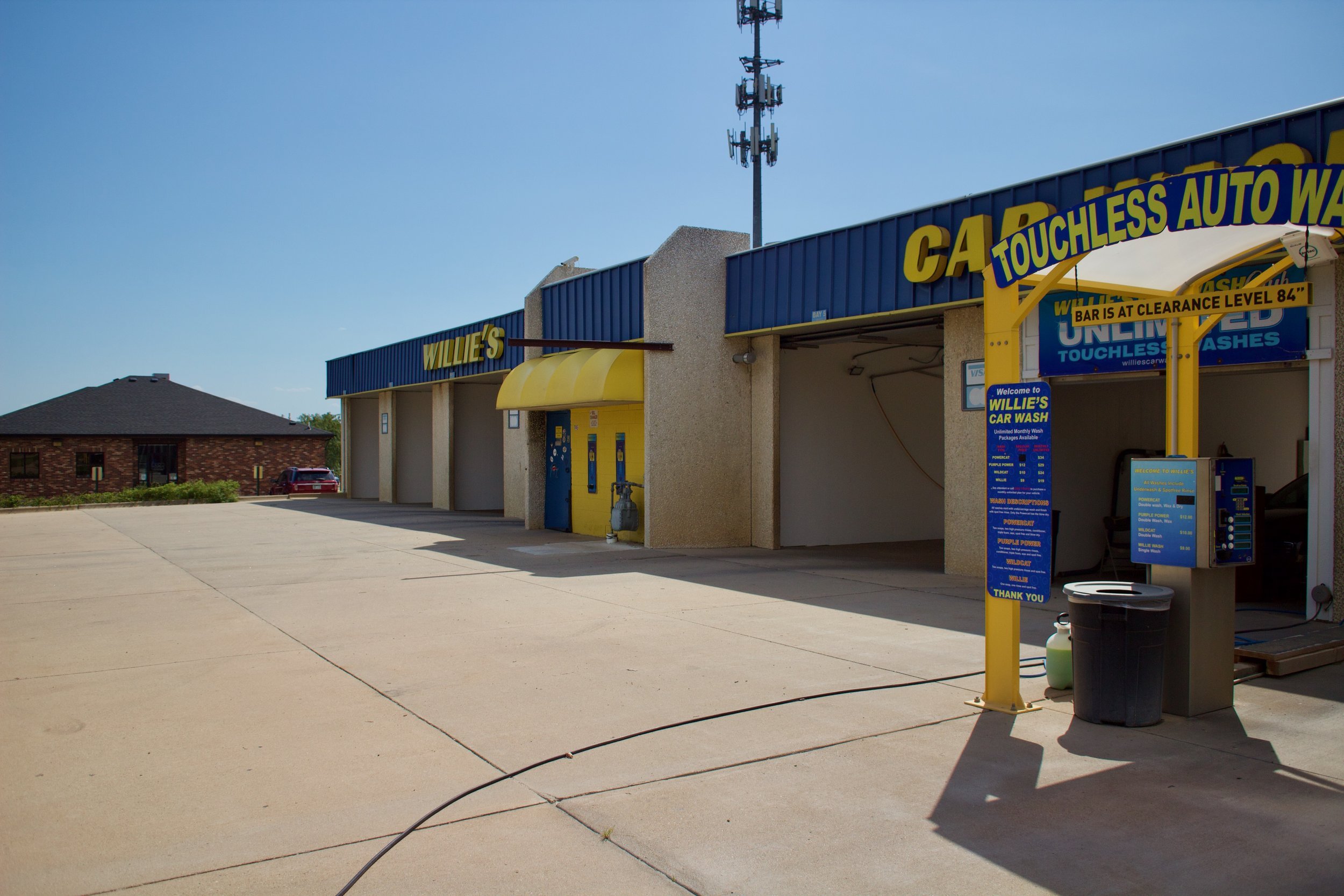 Car Wash Club | Join & Shine — Willie's Car Wash