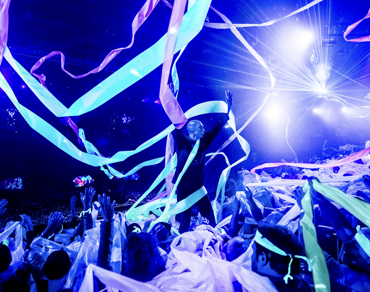 The Blue Man Group: Painting Outside the Lines — Align Magazine