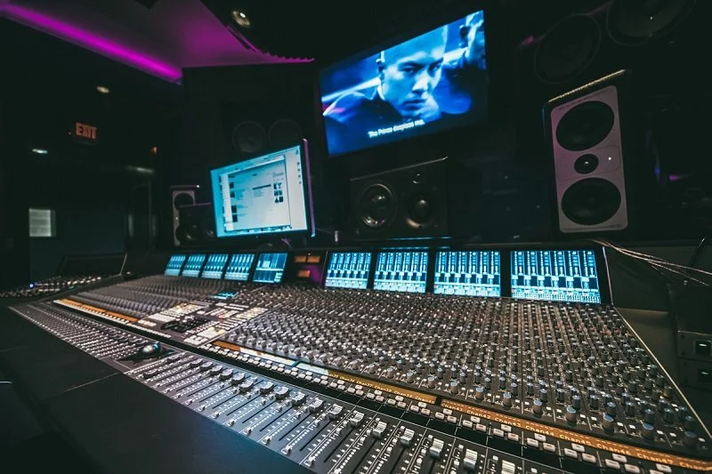The Origins of Audio Mixing: Early Techniques and Equipment