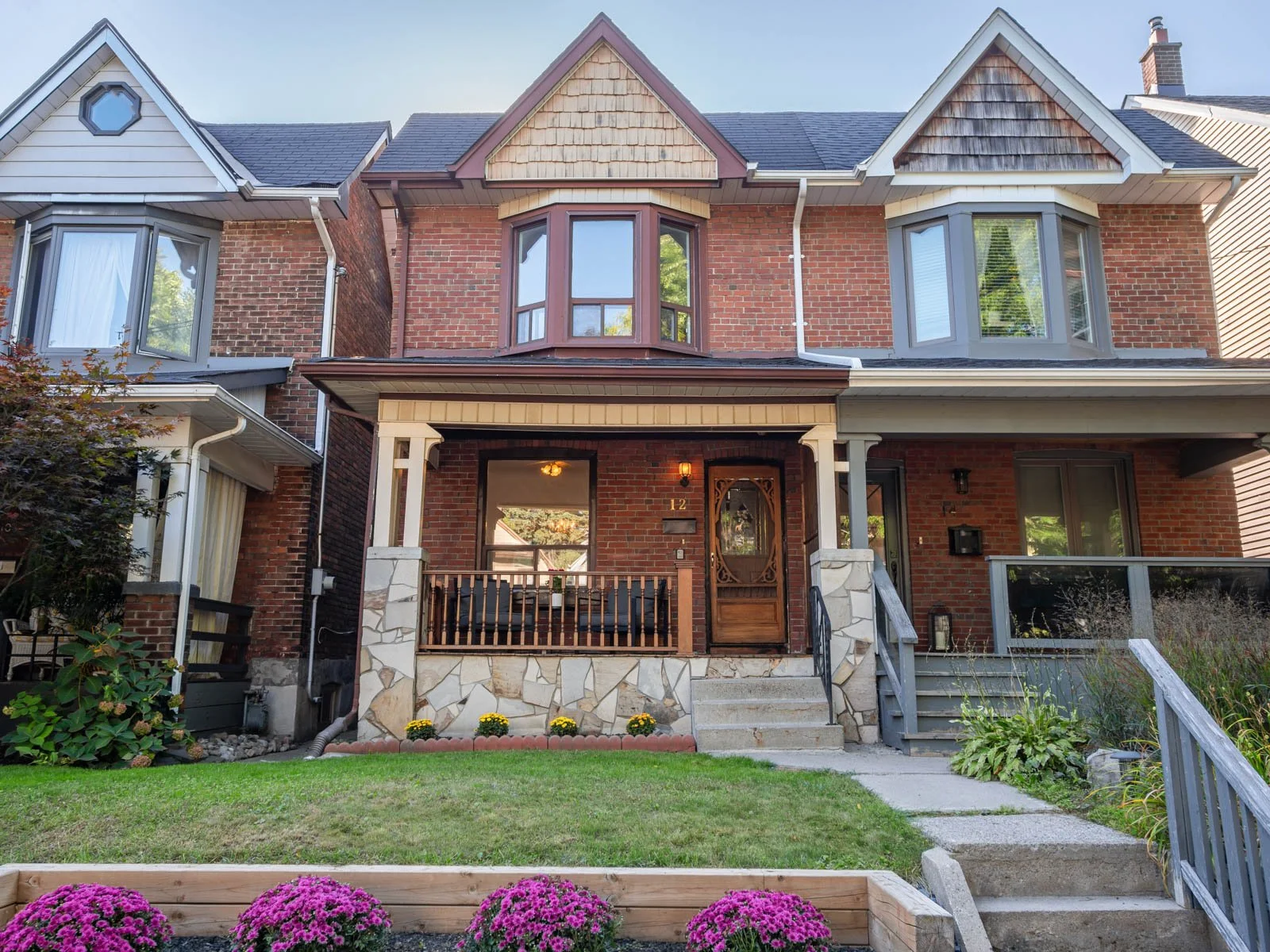 Grieve Signature Label