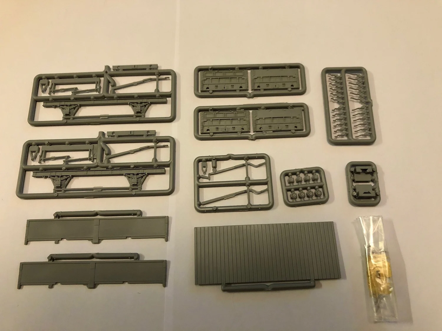 RC442 LNER Dia77 Loco Coal Wagon Kit. — Chivers Finelines