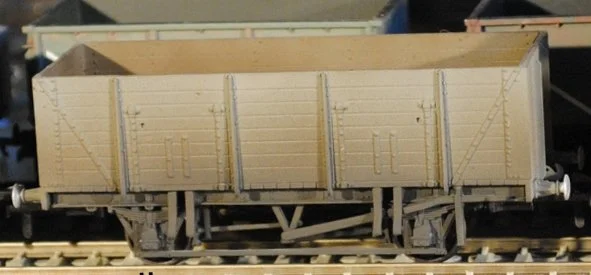 RC442 LNER Dia77 Loco Coal Wagon Kit. — Chivers Finelines