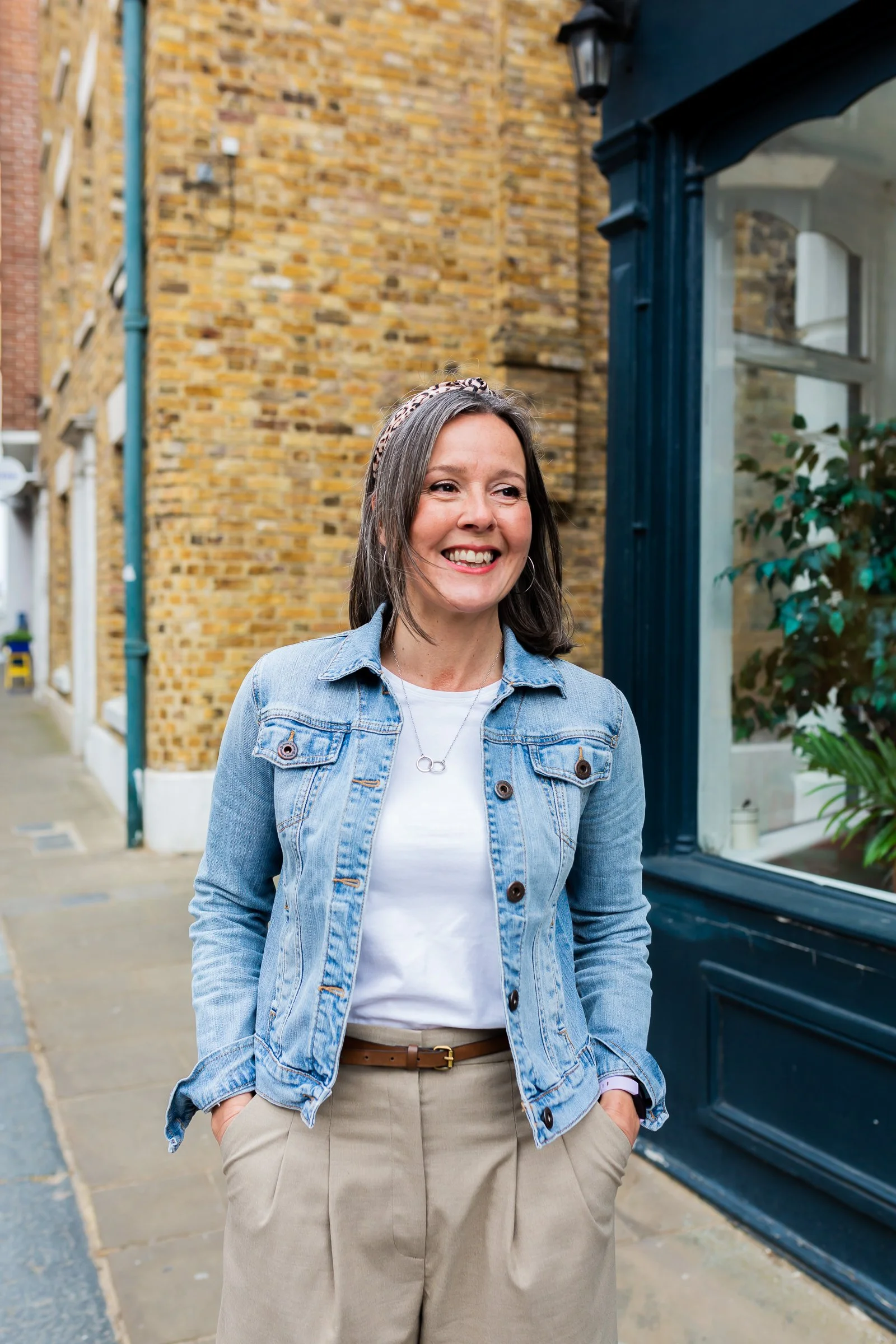Brand photographer in Kent with PR practitioner, Gemma Pettman — Brand ... Brand photographer in Kent with PR practitioner, Gemma Pettman — Brand ...