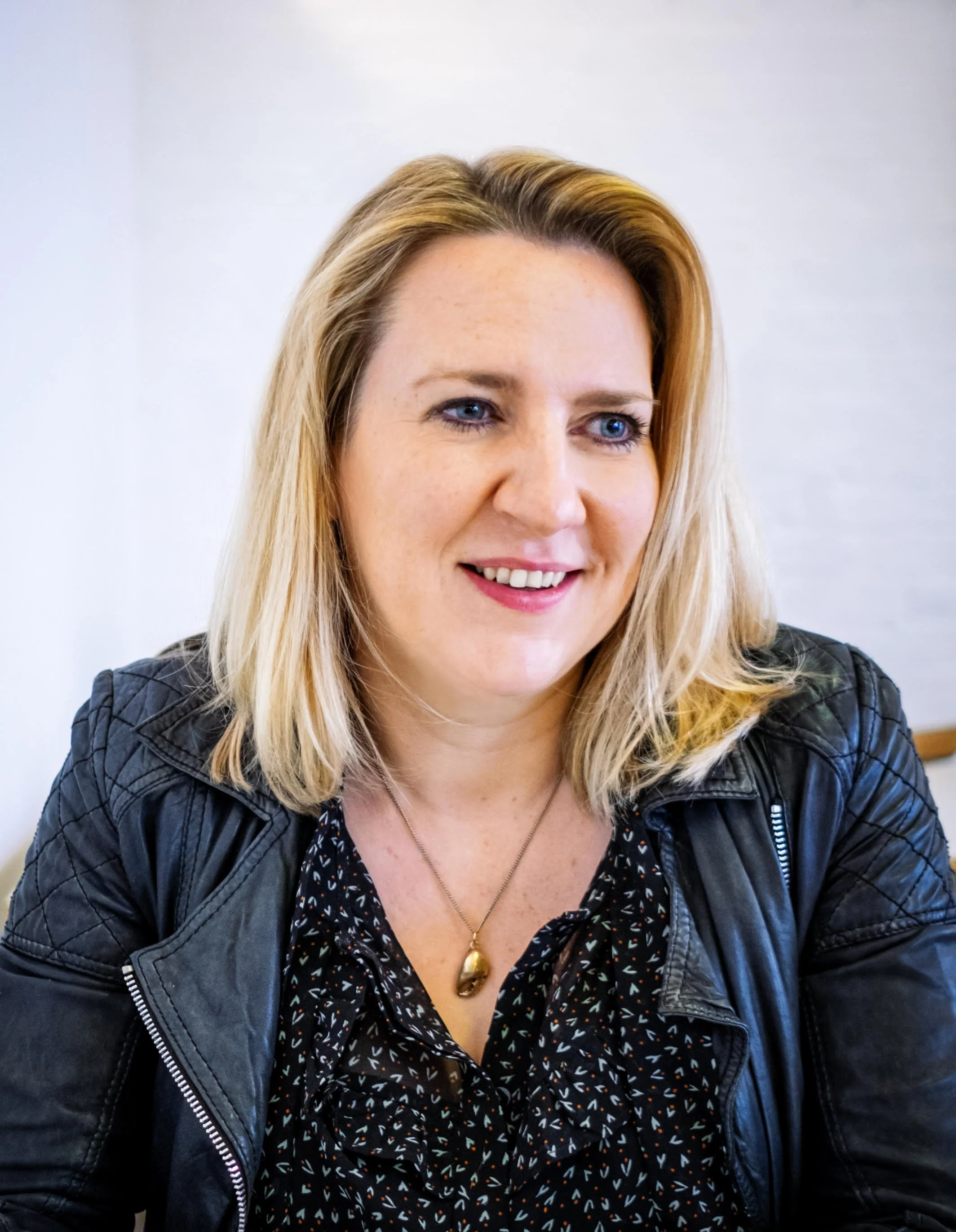 Authors | Colwill & Peddle — Colwill & Peddle