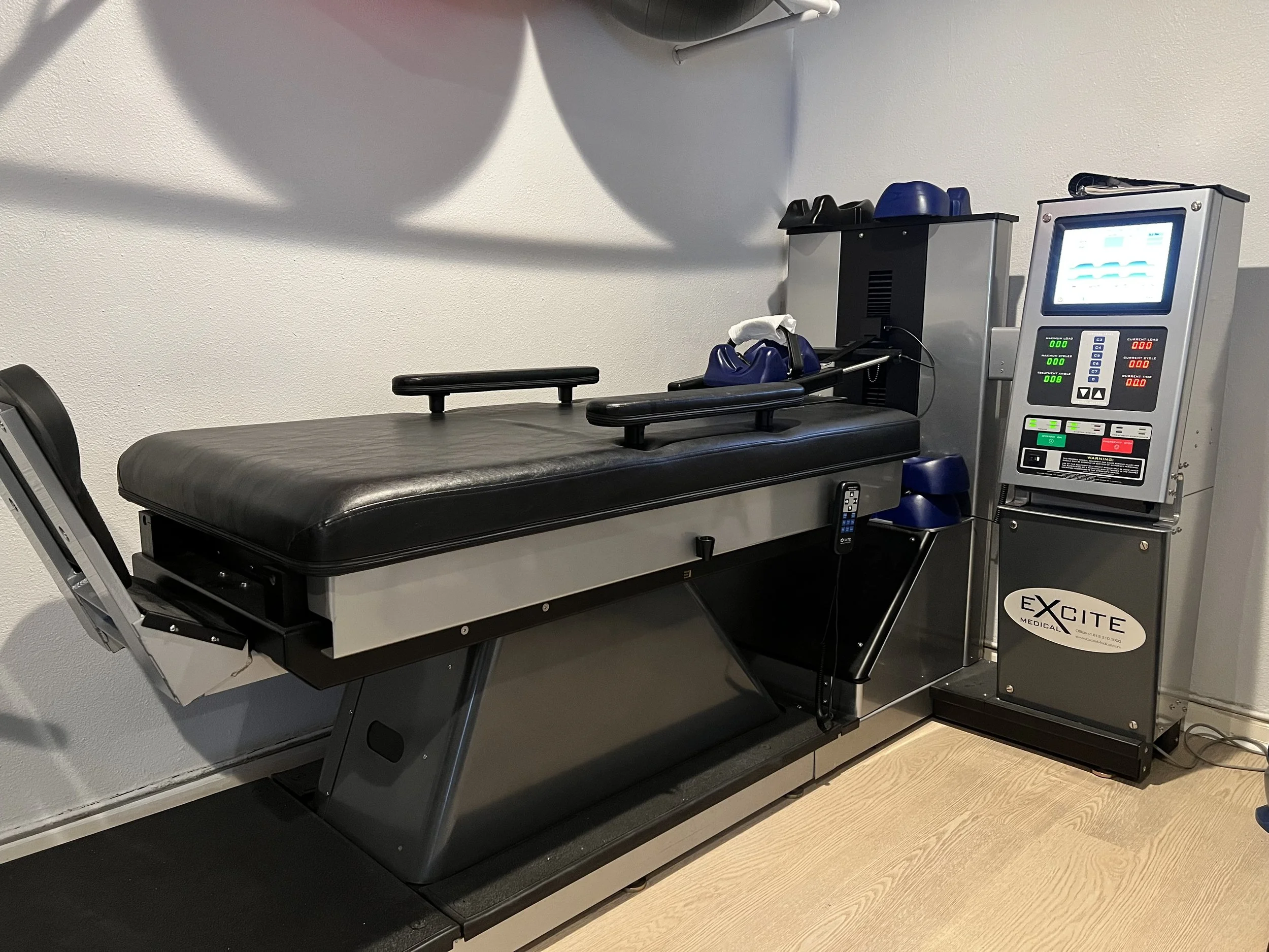 DRX 9000 — Axis Chiropractic & Rehab