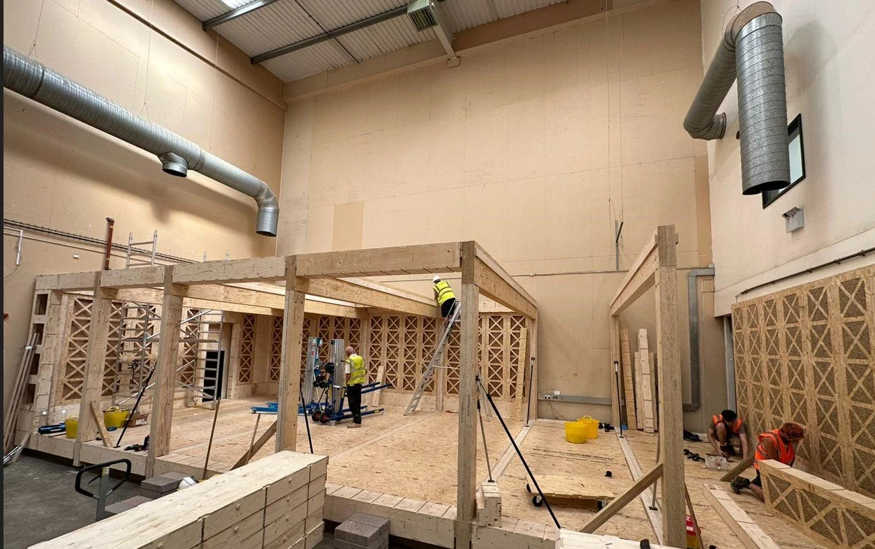 The Half House, Farnborough —Natural Building Systems