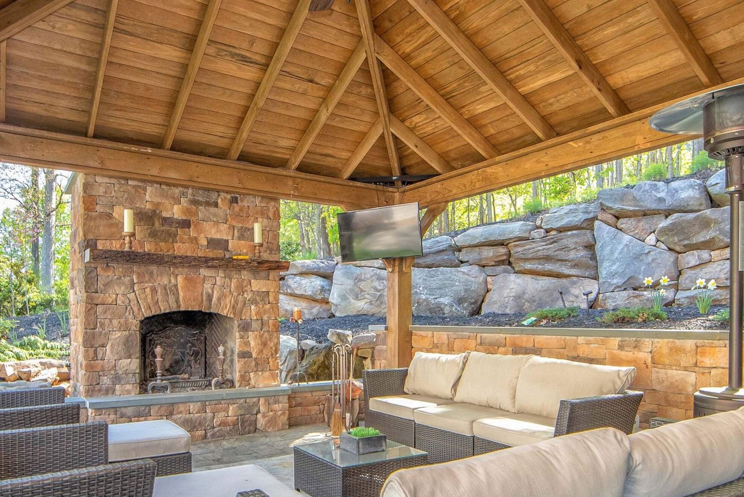 5 Ways a Custom Pavilion in Short Pump, VA, Creates a Cozy Retreat for ...