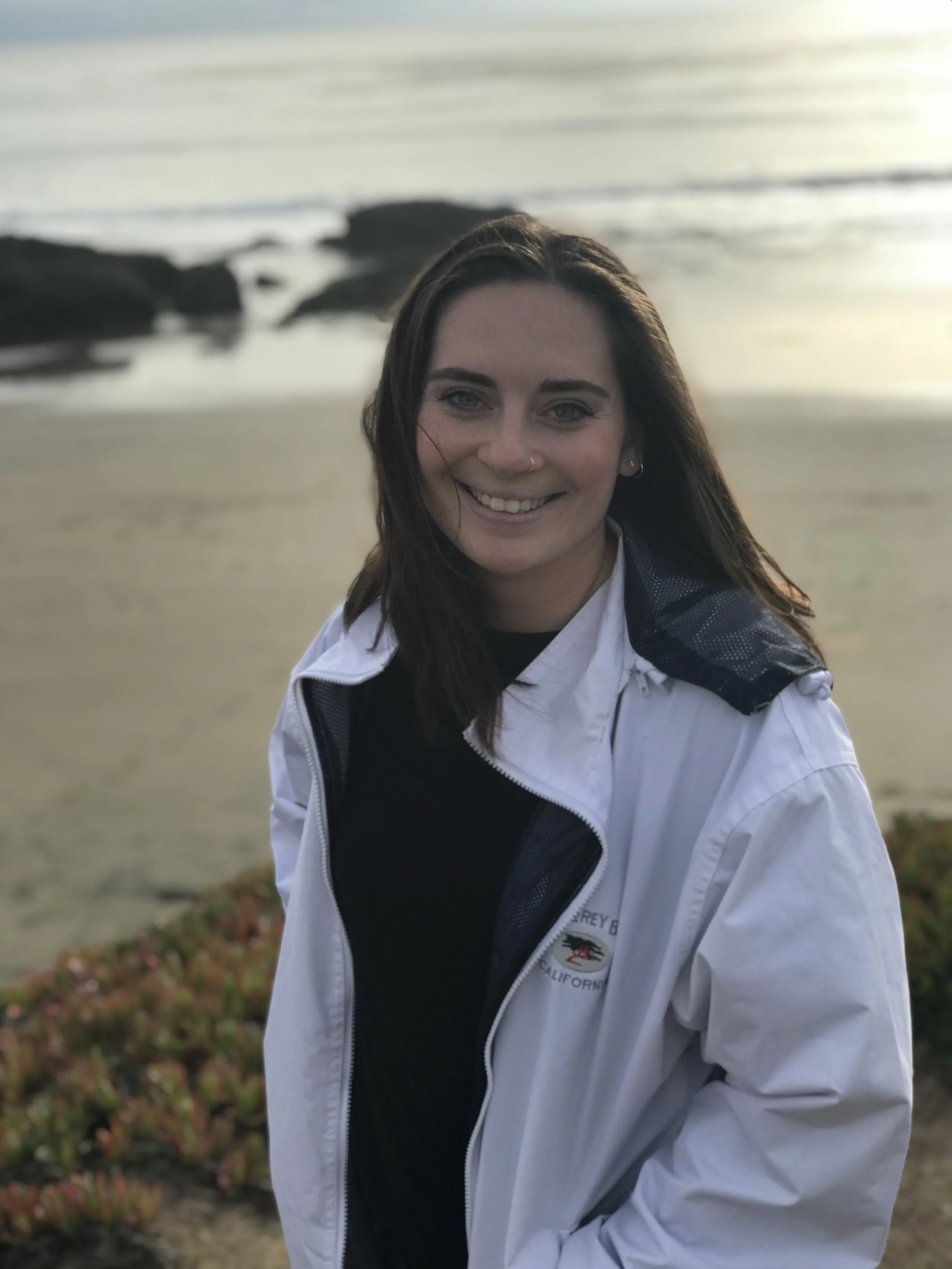 Victoria Dobbins, AMFT, Art Therapist