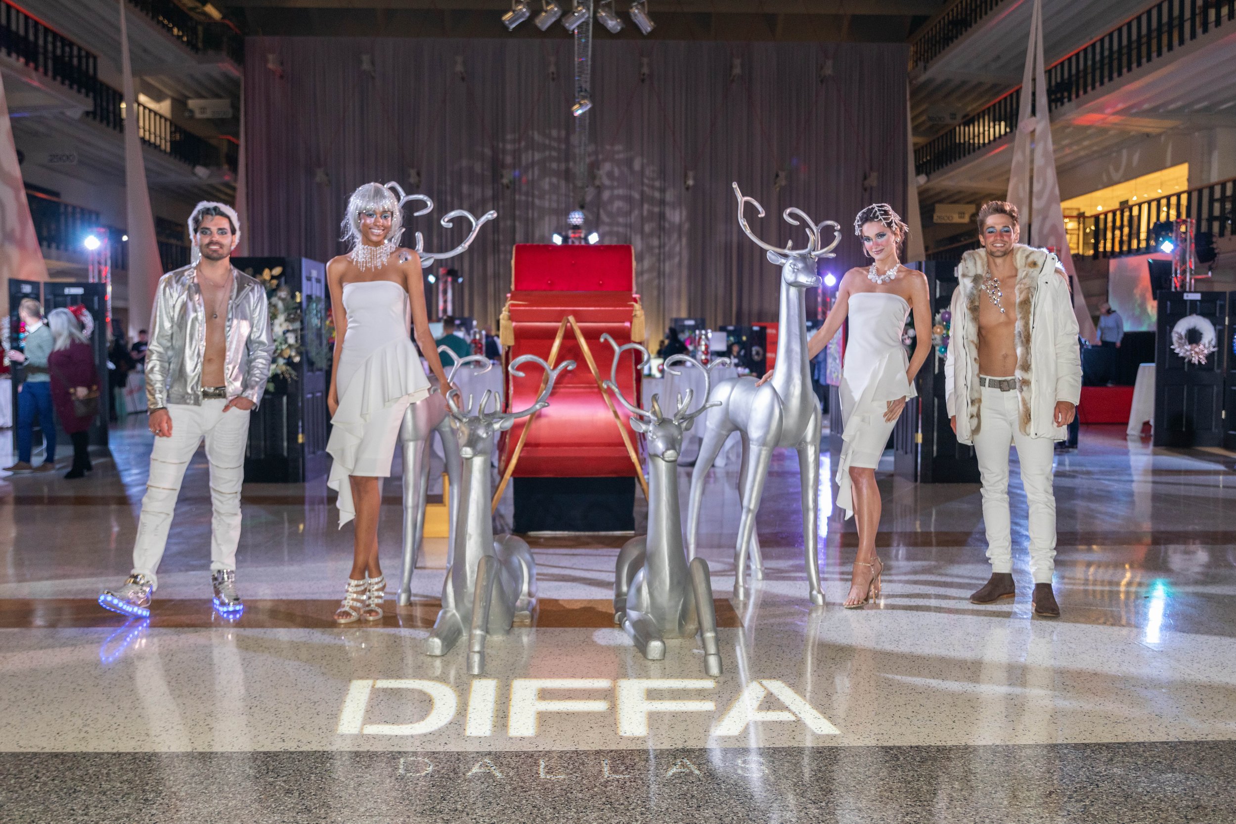 Wreath Collection — DIFFA — Dallas