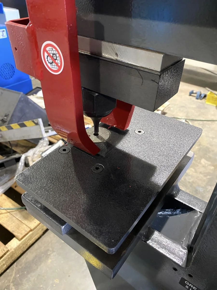 Used Hydraulic Ironworker For Sale: 50 ton Edwards Jaws IV — NS Machine