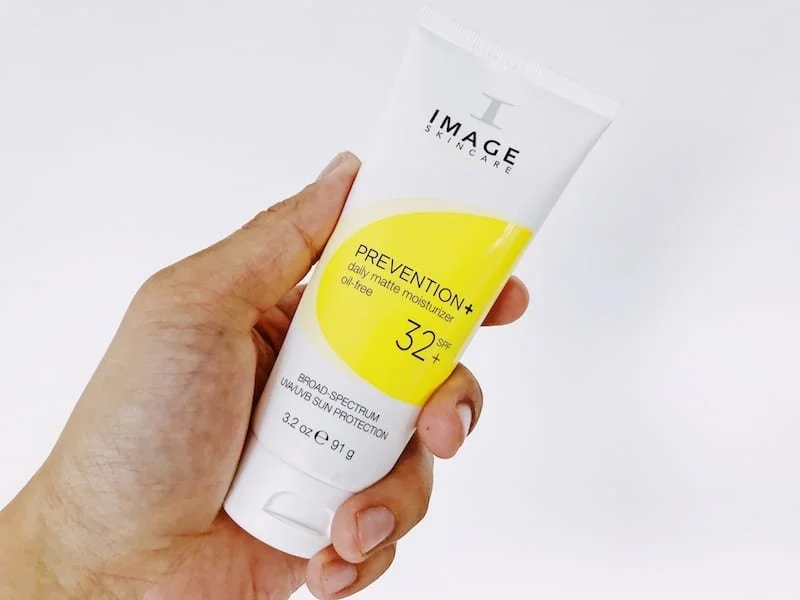 The Ridiculously Simple 3-Step Skincare Routine For Men — The Essential Man