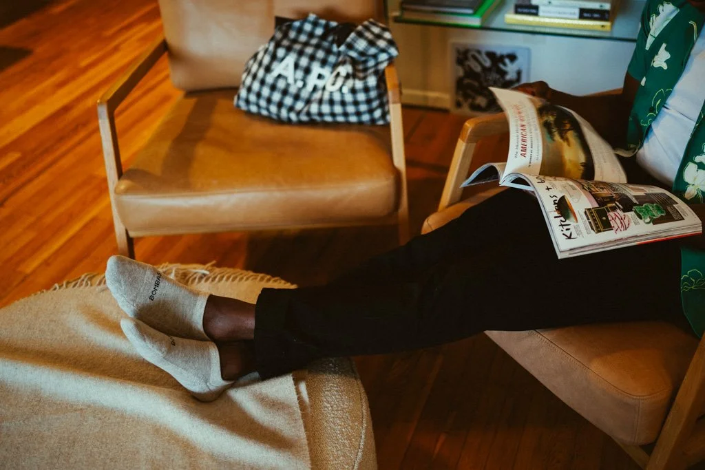 How to pull off the sockless look for men — The Essential Man