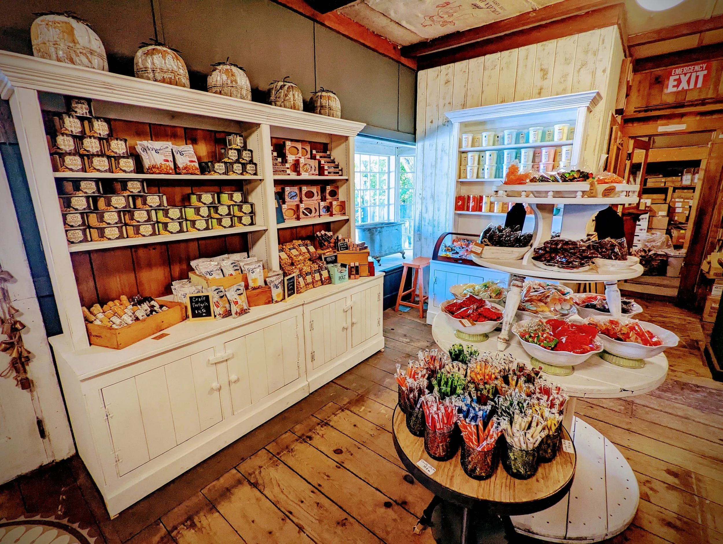 1829 Country Store & Modern Vintage Market | Historic Country Store in ...
