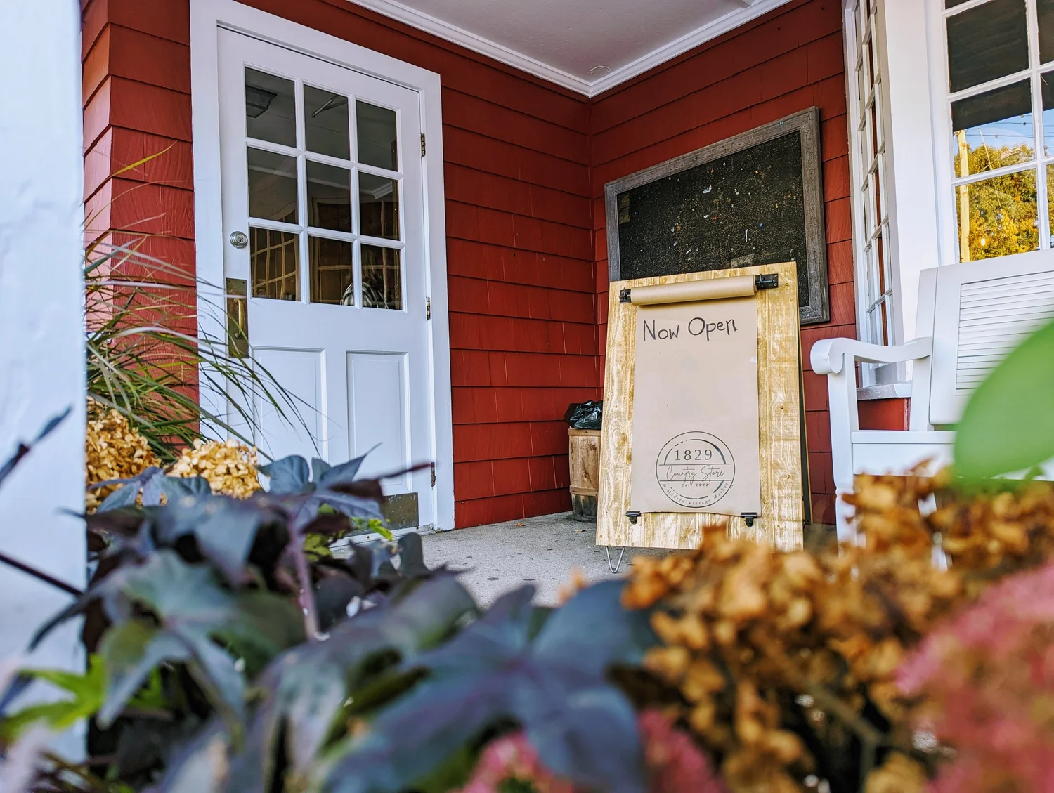 1829 Country Store & Modern Vintage Market | Historic Country Store in ...